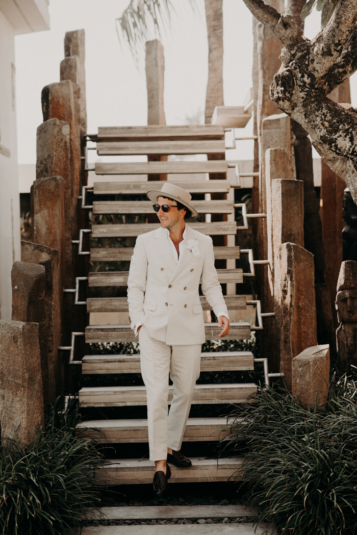 CHIC ALL-WHITE BALI WEDDING AT VILLA VEDAS – Lin Paper
